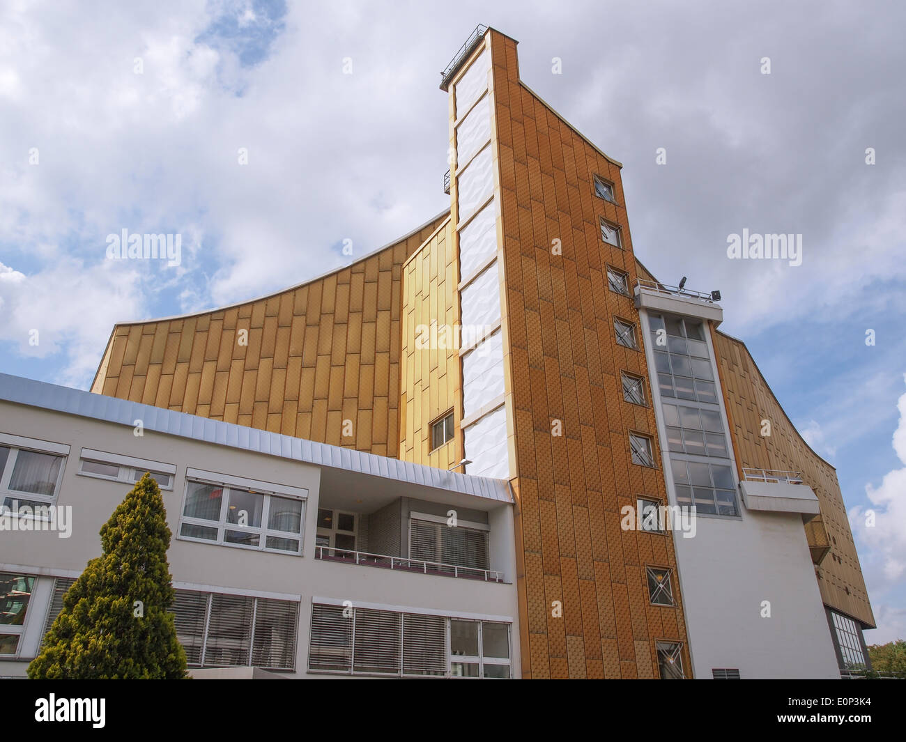 The Berliner Philharmonie concert hall in Berlin Germany Stock Photo ...