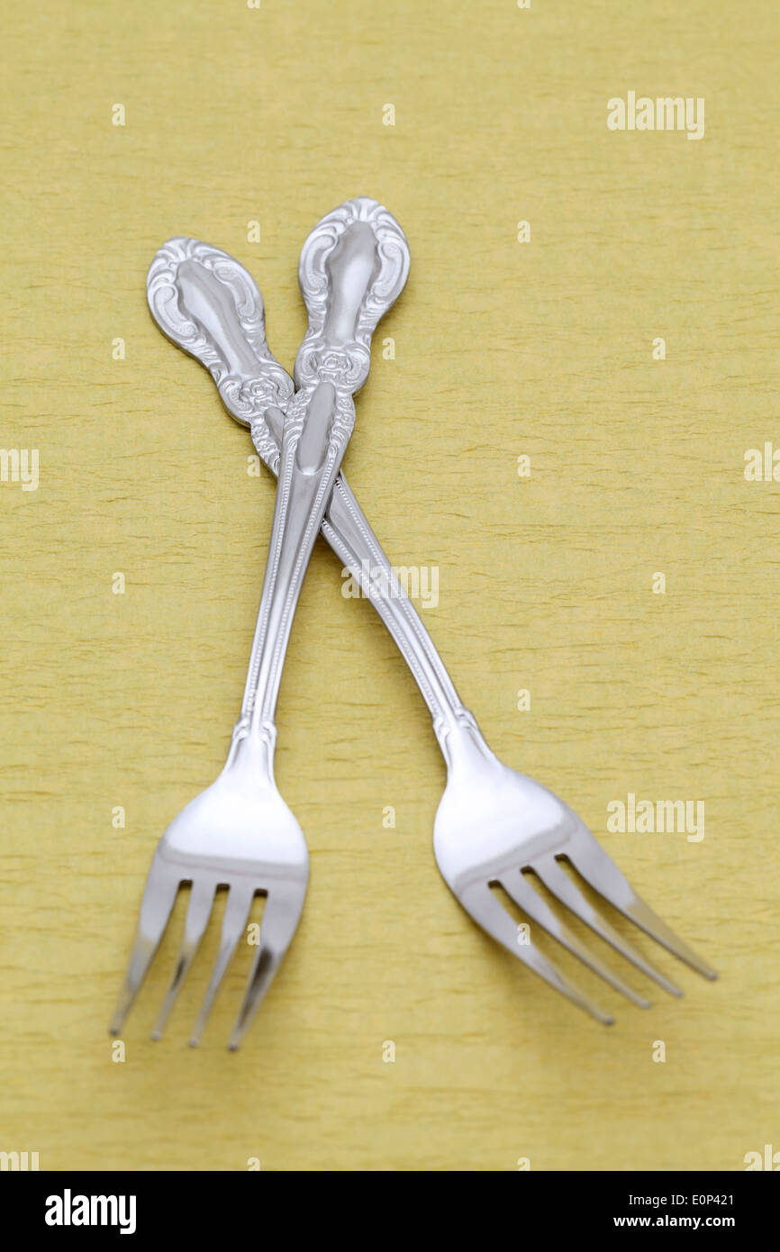 Silver service table hi-res stock photography and images - Alamy
