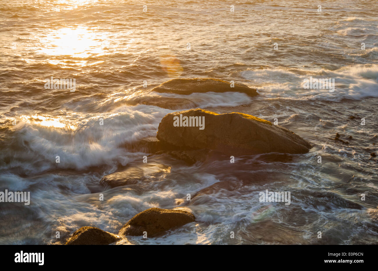 Ocean sunsets hi-res stock photography and images - Alamy