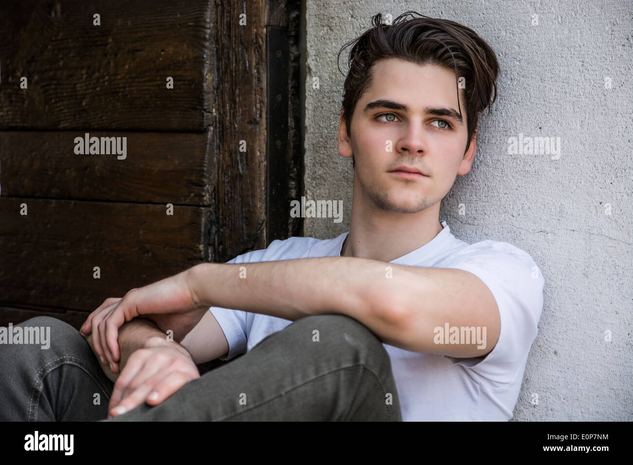 Man threshold hi-res stock photography and images - Alamy