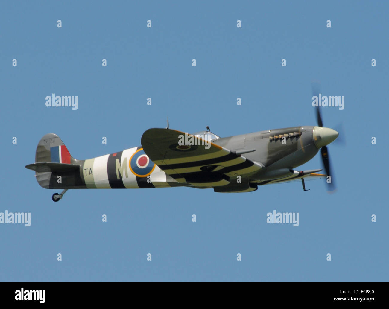 Ww2 tractor hi-res stock photography and images - Alamy