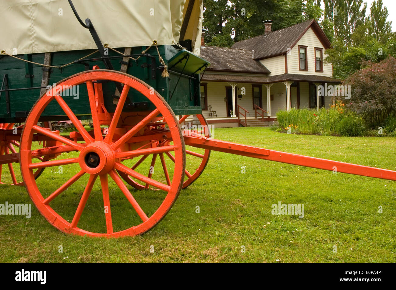 Philip Foster House and covered wagon, Philip Foster Farm Historic Site ...