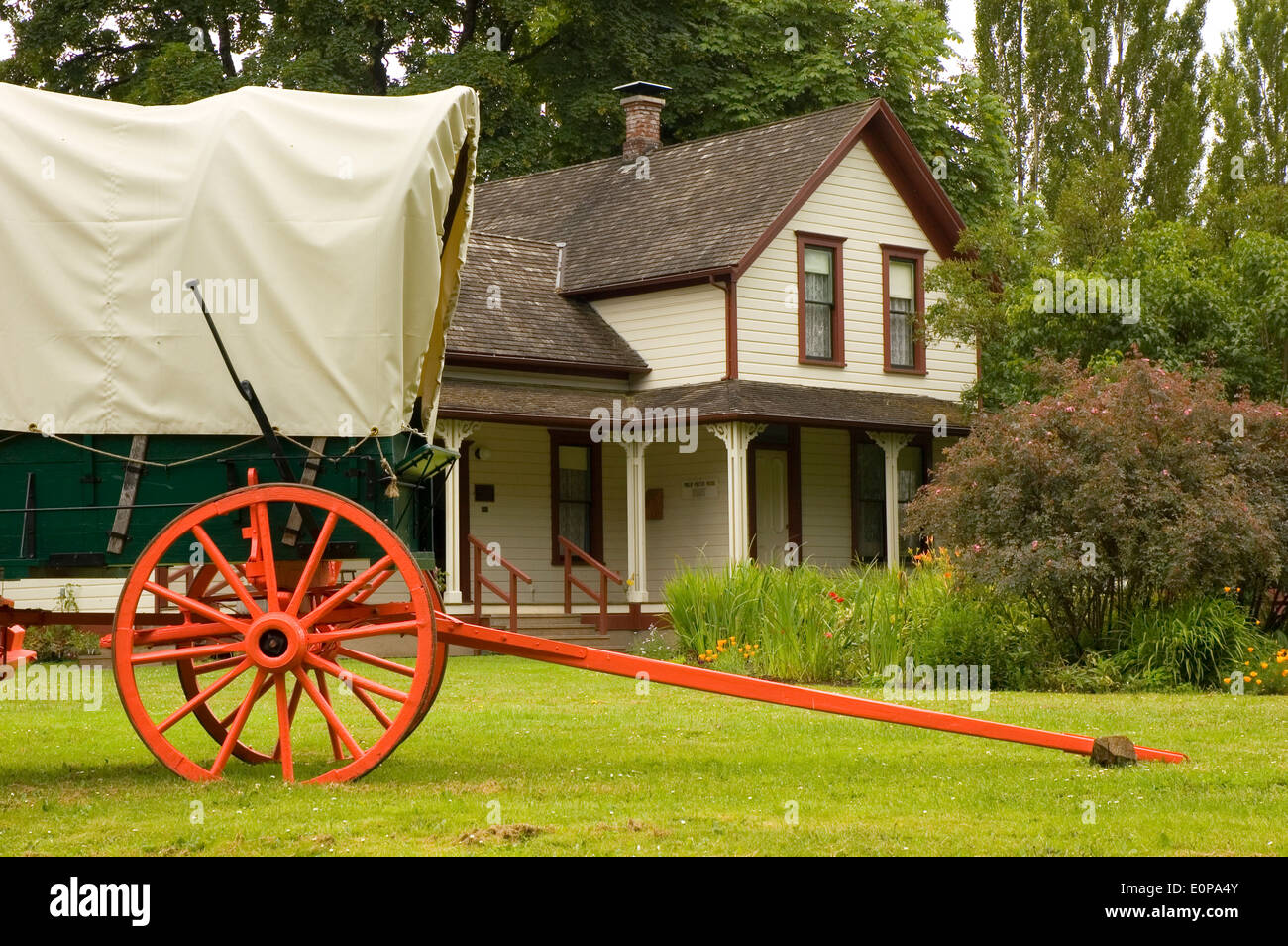 Philip Foster House and covered wagon, Philip Foster Farm Historic Site ...