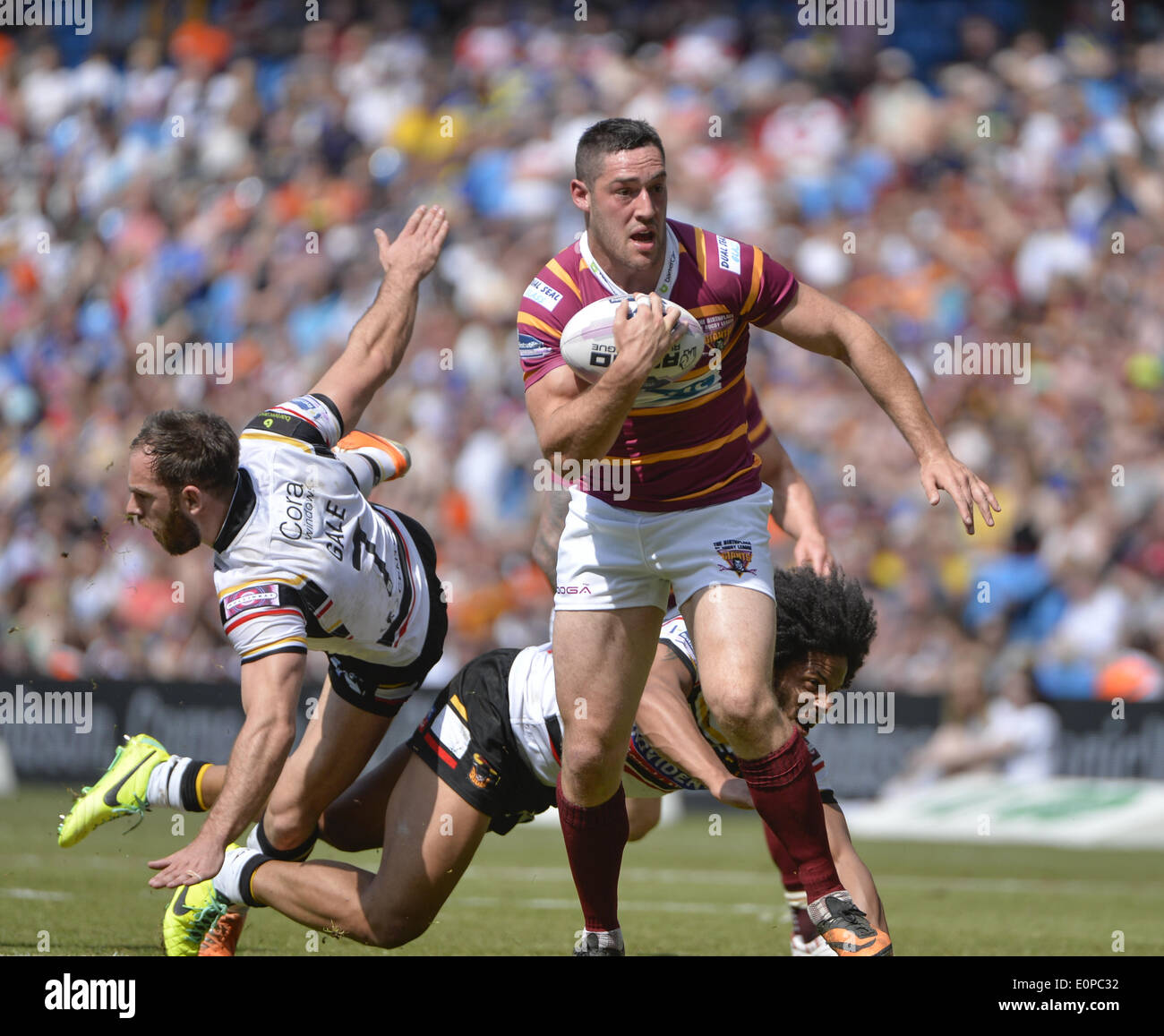 Manchester, Greater Manchester, UK. 18th May, 2014. Huddersfield Giants ...