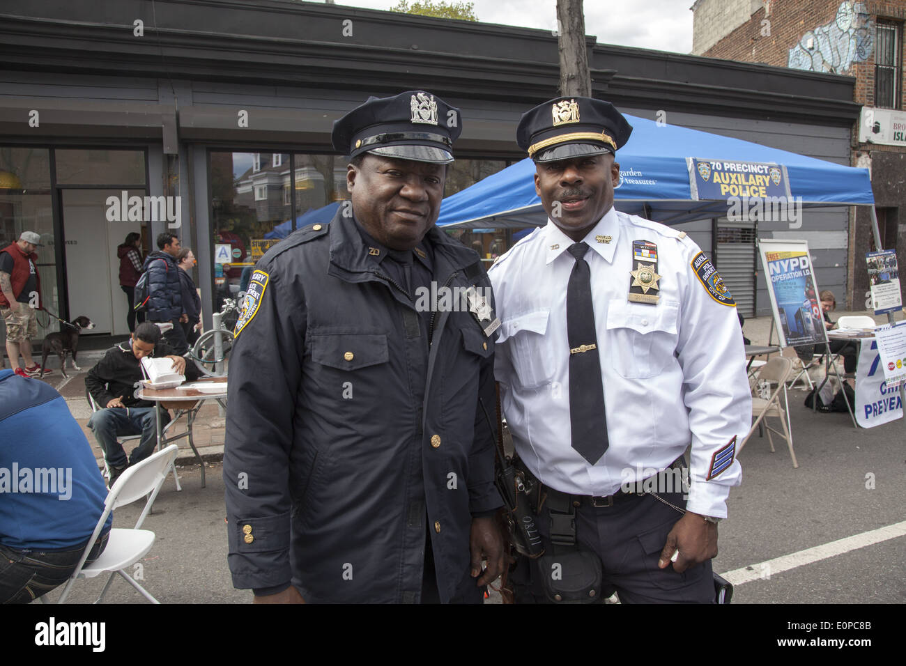 Auxiliary police uniform hi-res stock photography and images - Alamy