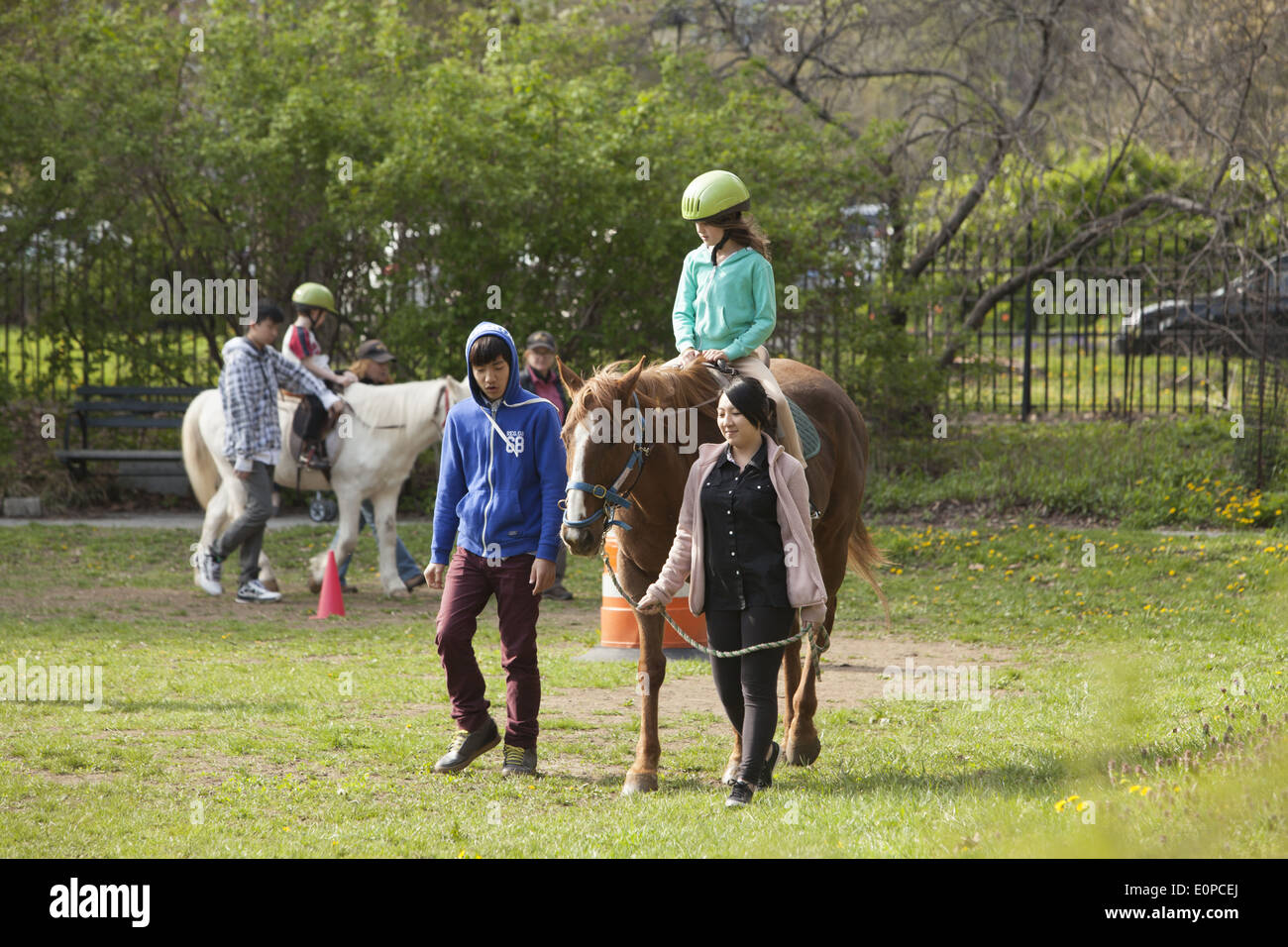 Disability kids riding horse hi-res stock photography and images - Alamy