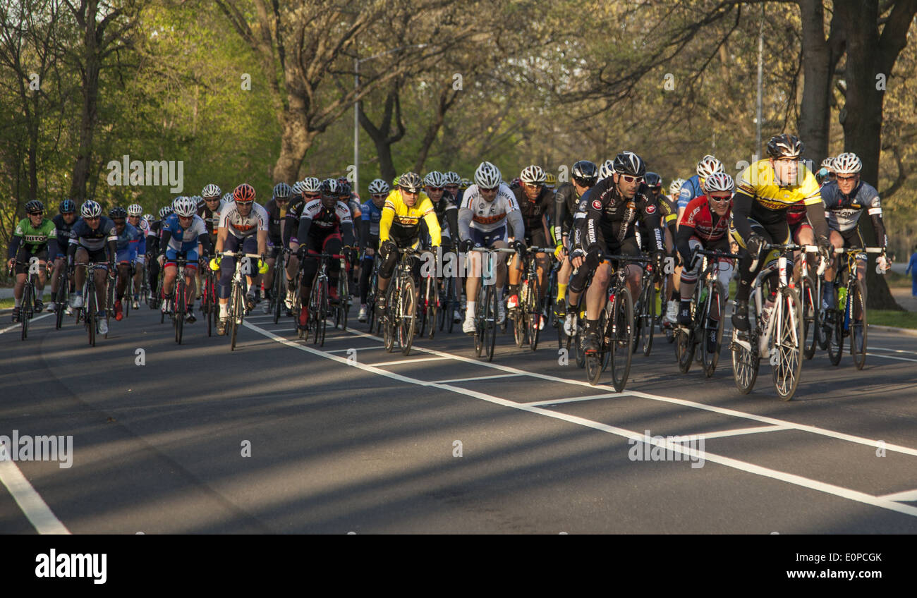 Bicycle races are regular early morning events in Prospect Park in ...
