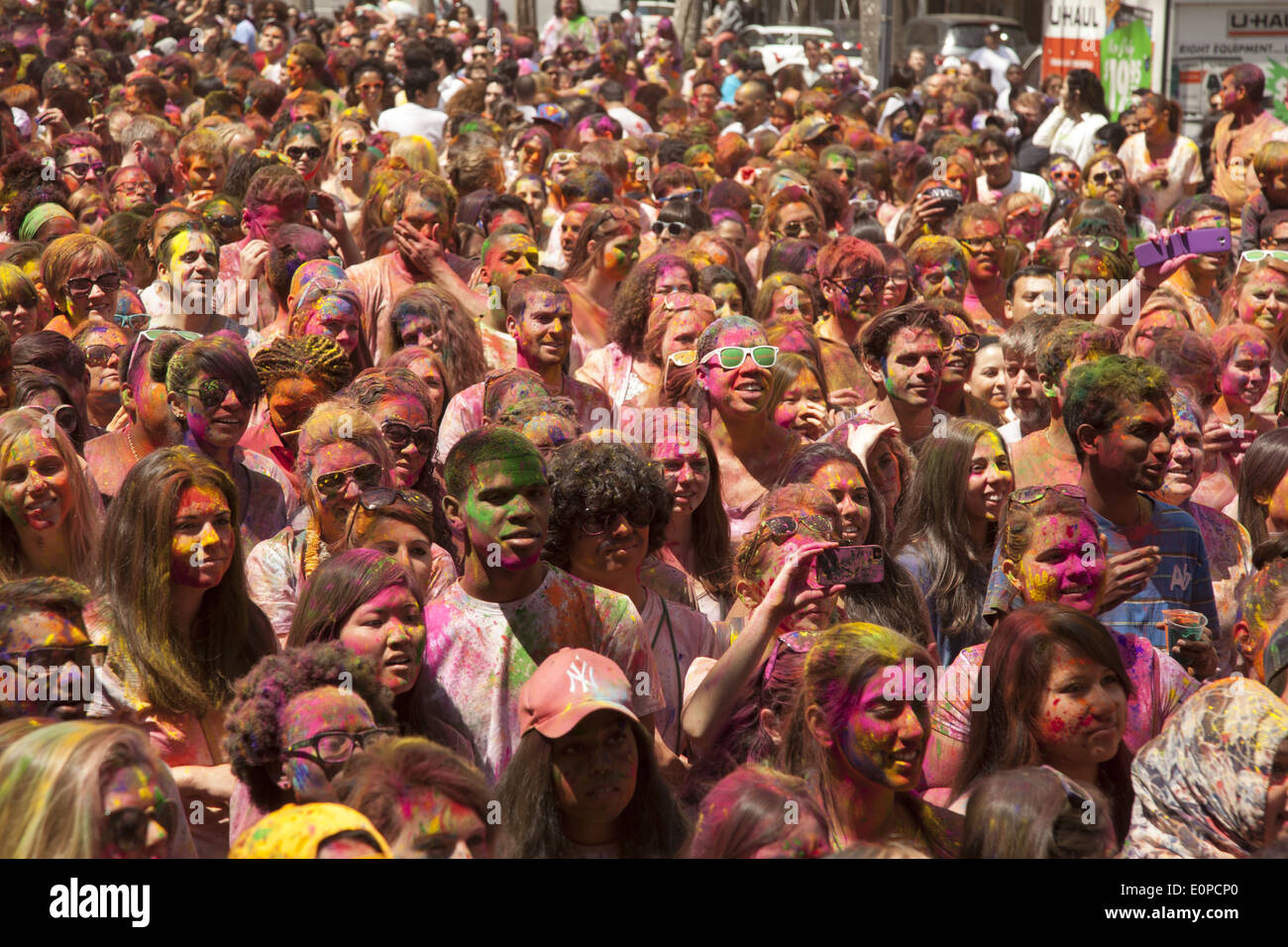 Indian festival colors holi organized hi-res stock photography and ...