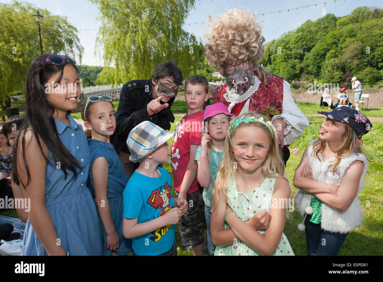 Superman crowd hi-res stock photography and images - Alamy