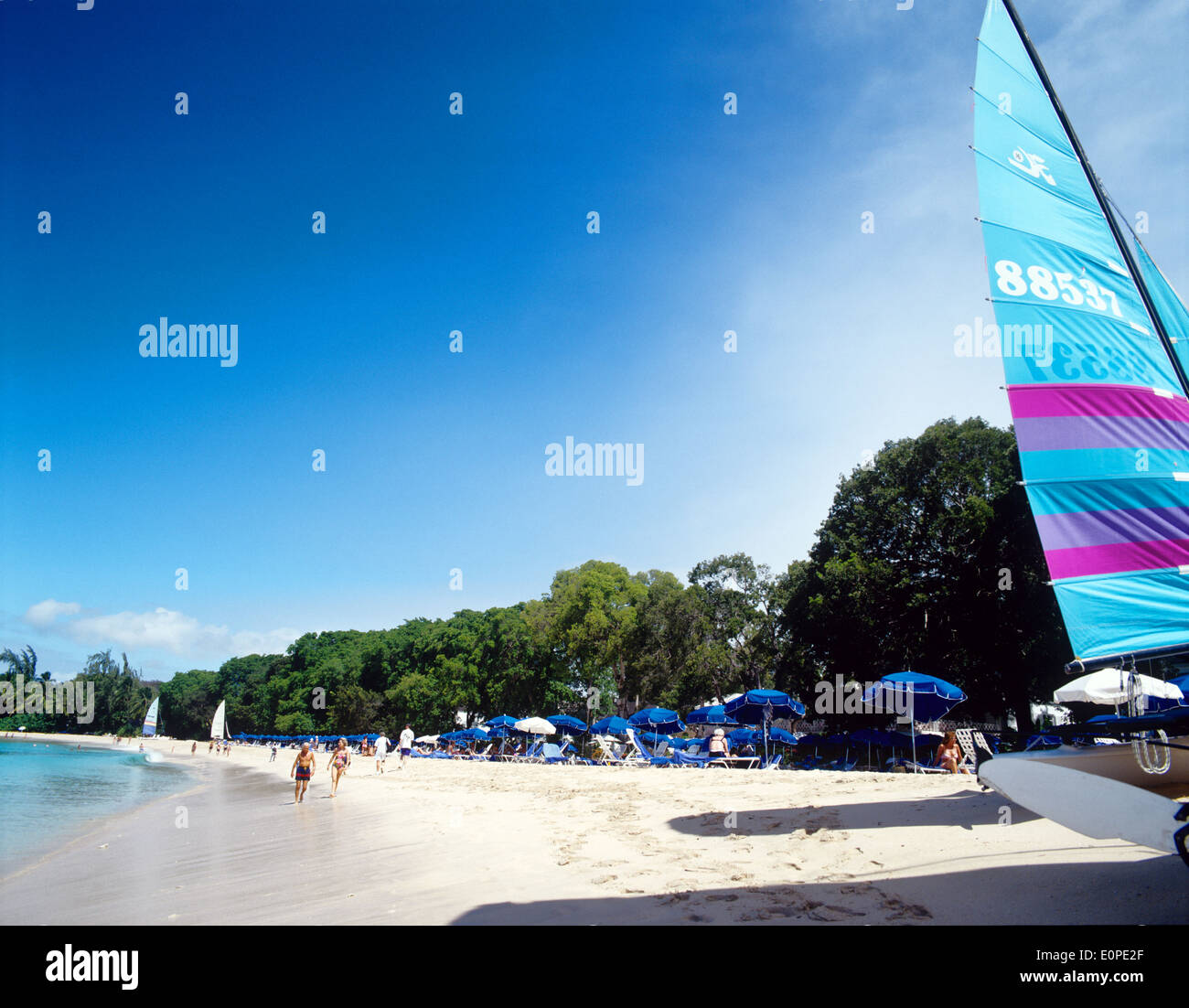 St james beach barbados hi-res stock photography and images - Alamy
