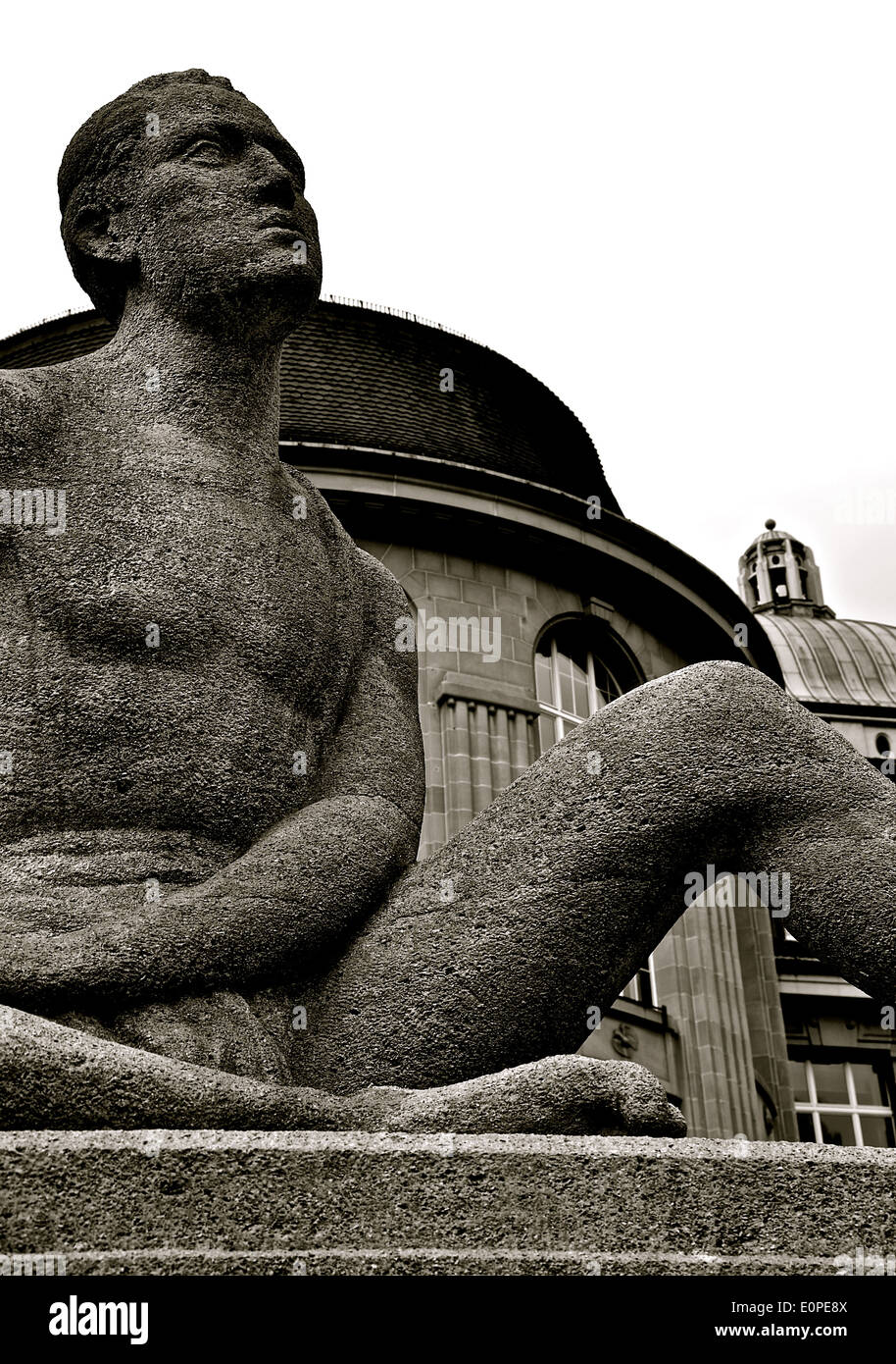 Statue in zurich hi-res stock photography and images - Alamy