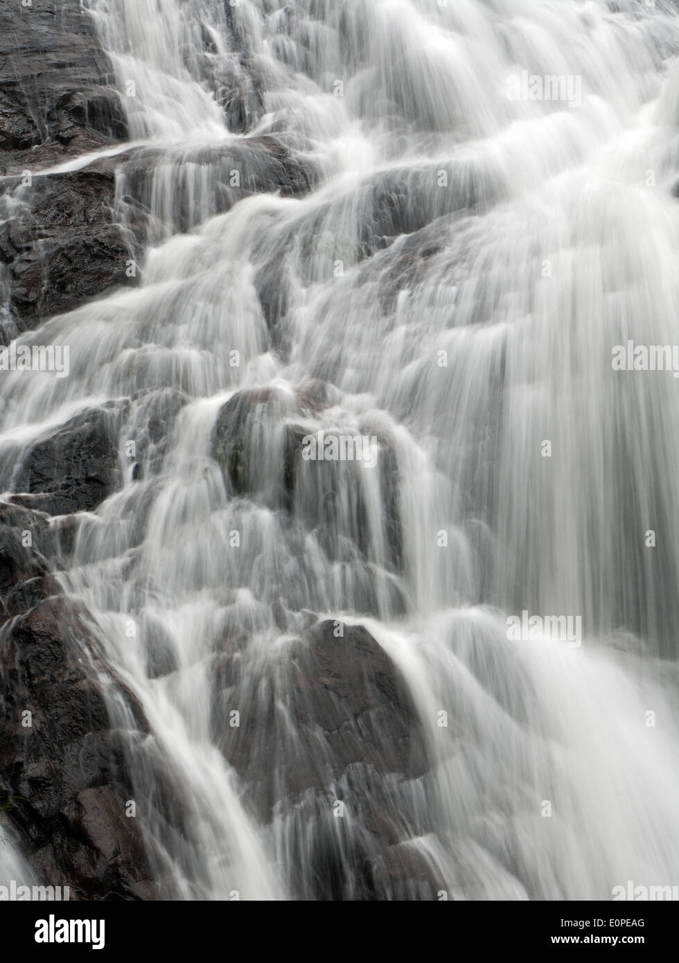 Silver waterfall vietnam hi-res stock photography and images - Alamy