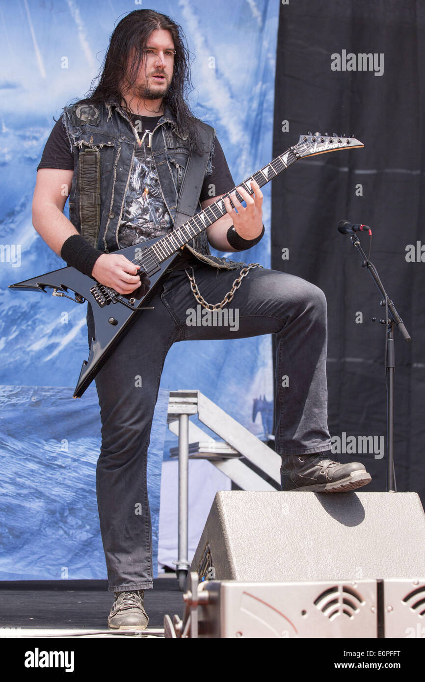 Columbus, Ohio, USA. 18th May, 2014. Guitarist COREY BEAULIEU of ...