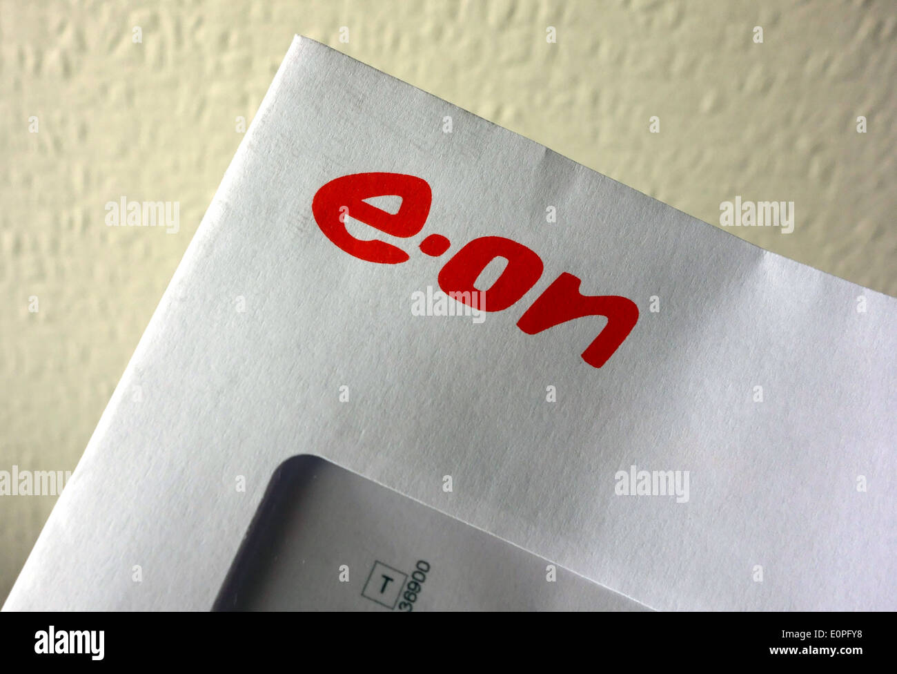 E.on logo hi-res stock photography and images - Alamy