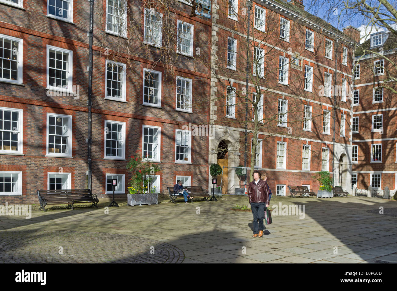 Inner temple london hi-res stock photography and images - Alamy