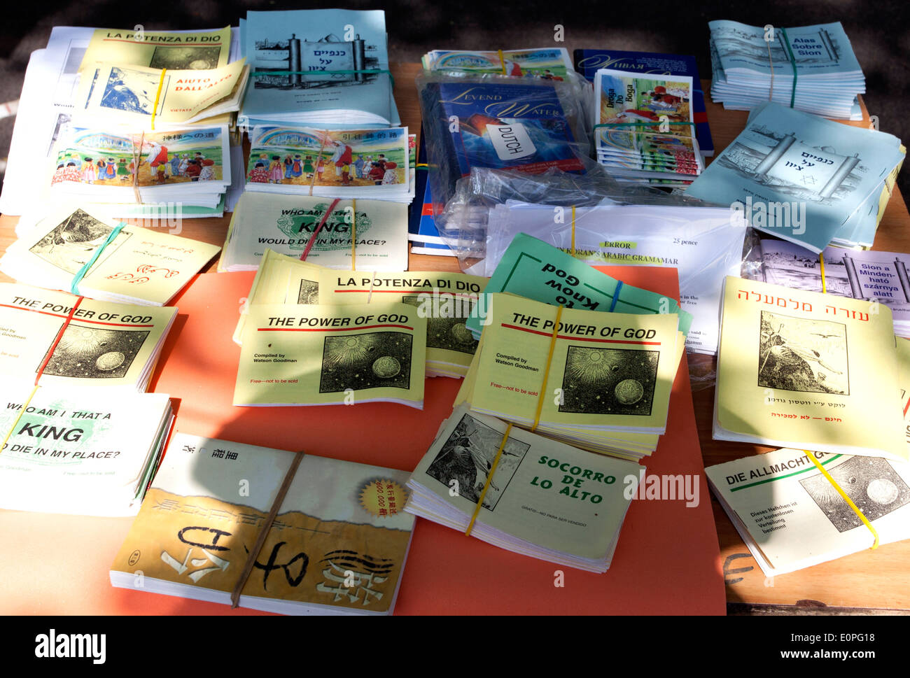 Evangelical Christian pamphlets in various languages at Speakers Corner ...
