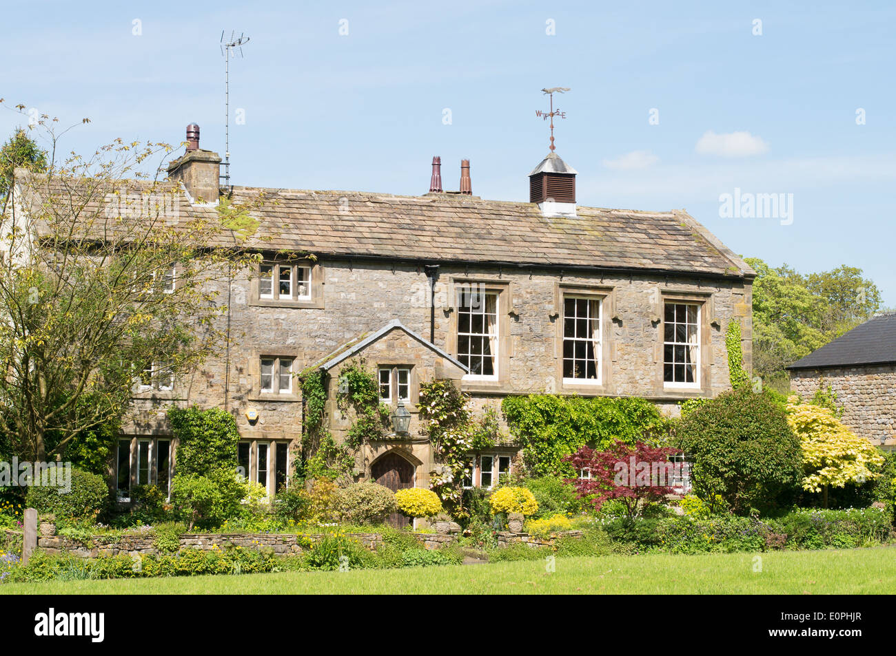 Period house exterior hi-res stock photography and images - Alamy