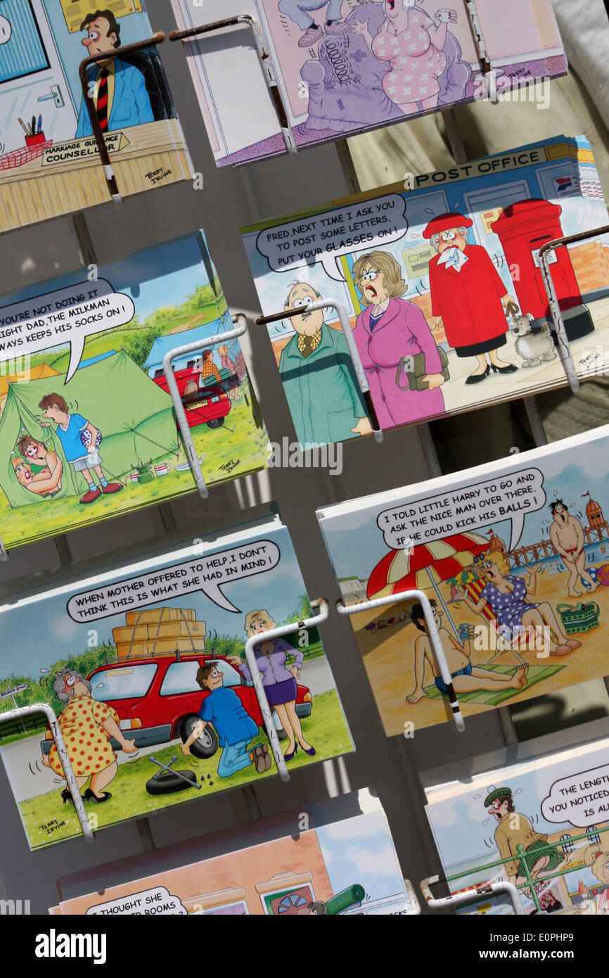 Seaside postcards hi-res stock photography and images - Alamy