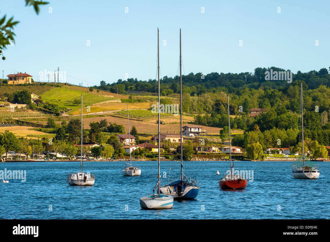 Lago viverone hi-res stock photography and images - Alamy