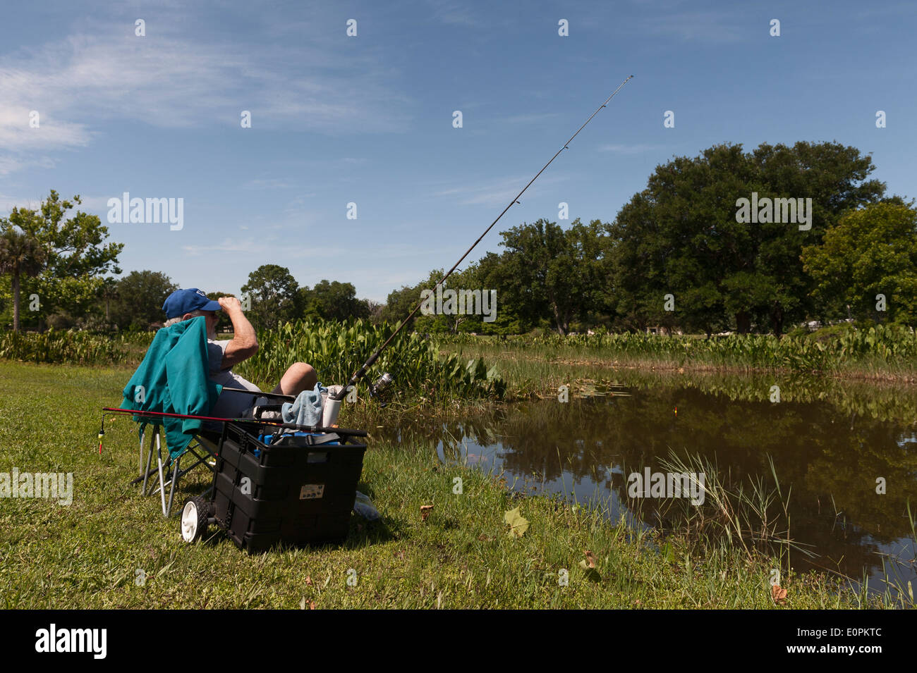 Retirement fishing hi-res stock photography and images - Alamy