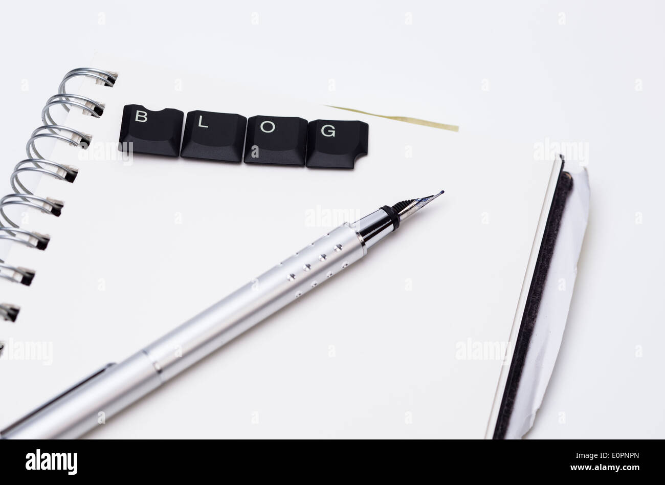 Notepad with pen hi-res stock photography and images - Alamy