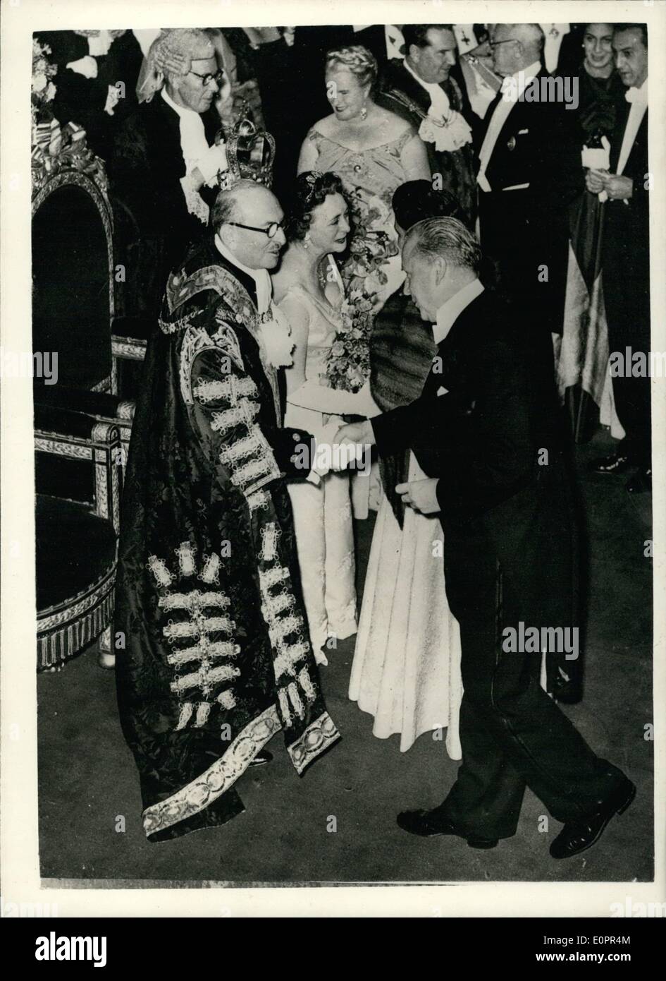 Nov. 09, 1956 - 9-11-56 Lord Mayor's Banquet at the London Guildhall ...