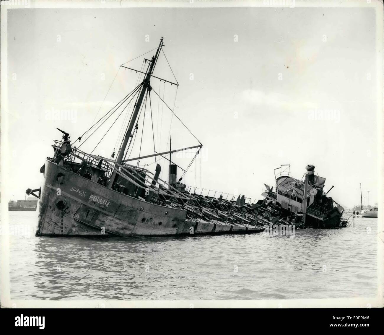 Port said 1956 hi-res stock photography and images - Alamy