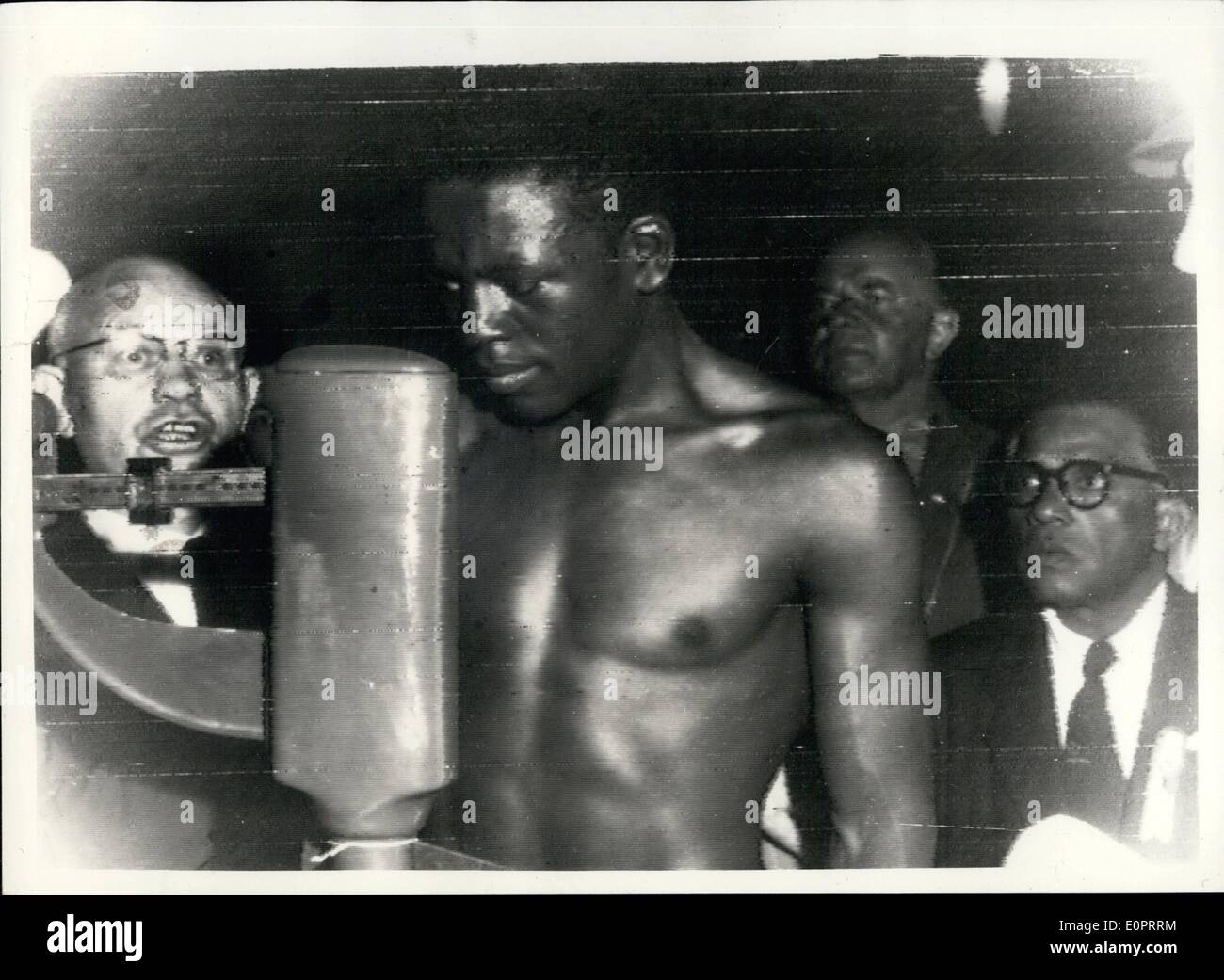 Featherweight boxer hi-res stock photography and images - Alamy