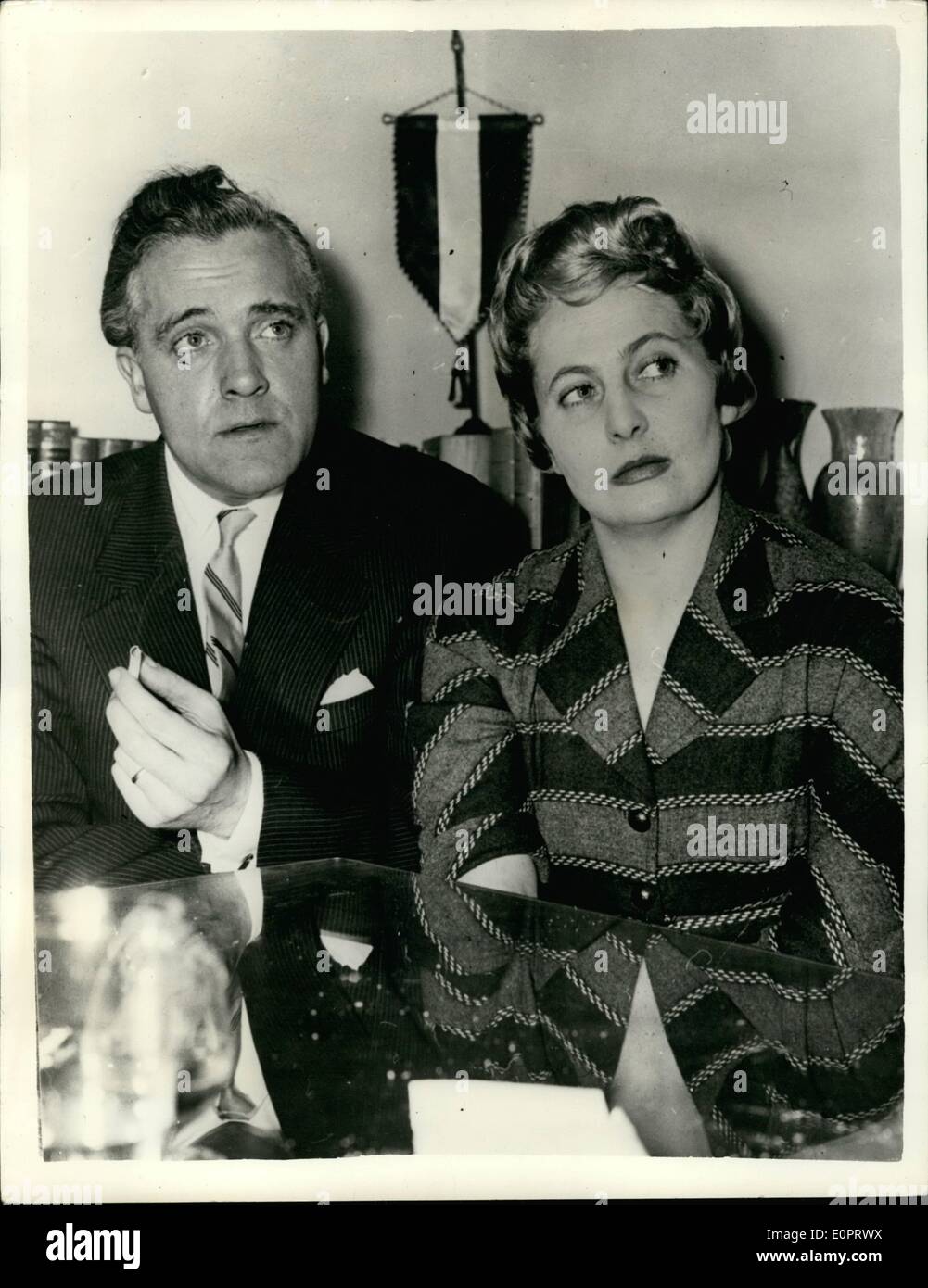 Nov. 11, 1956 - Hungarian Actor And Wife Escape To Austria. keystone ...