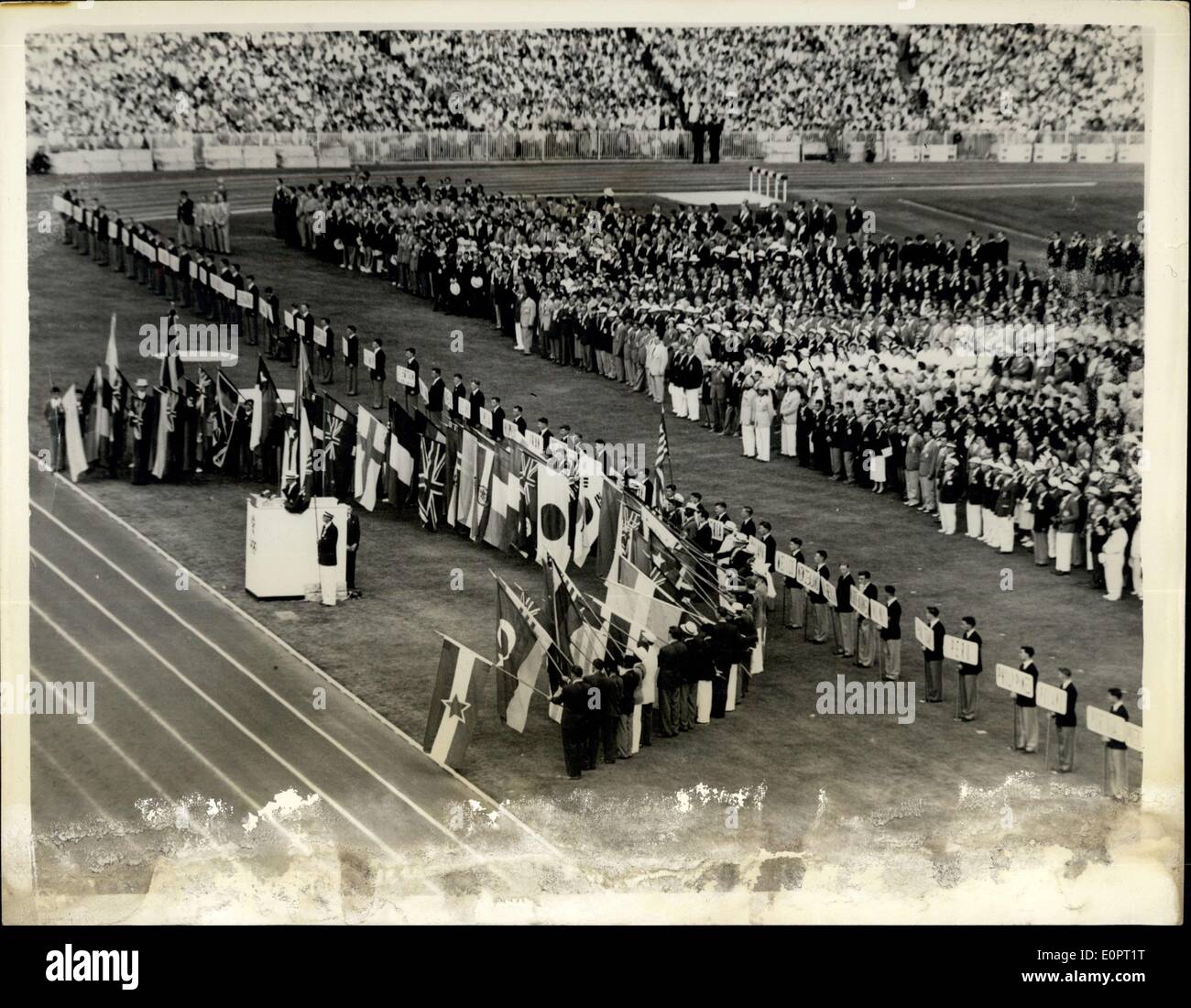 Opening olympic games 1956 melbourne hi-res stock photography and ...