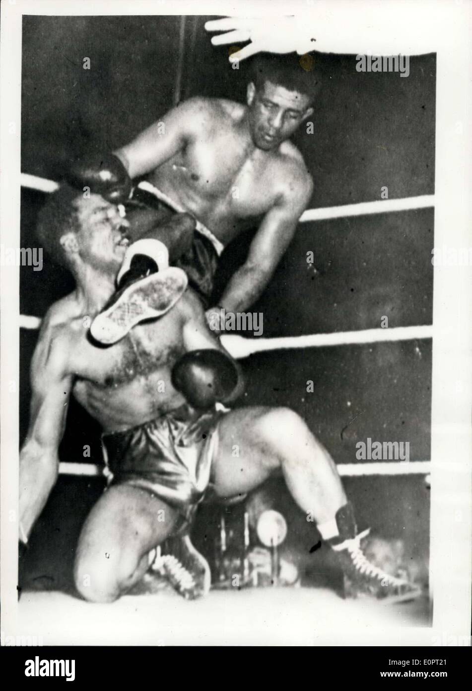 Heavyweight class hi-res stock photography and images - Alamy