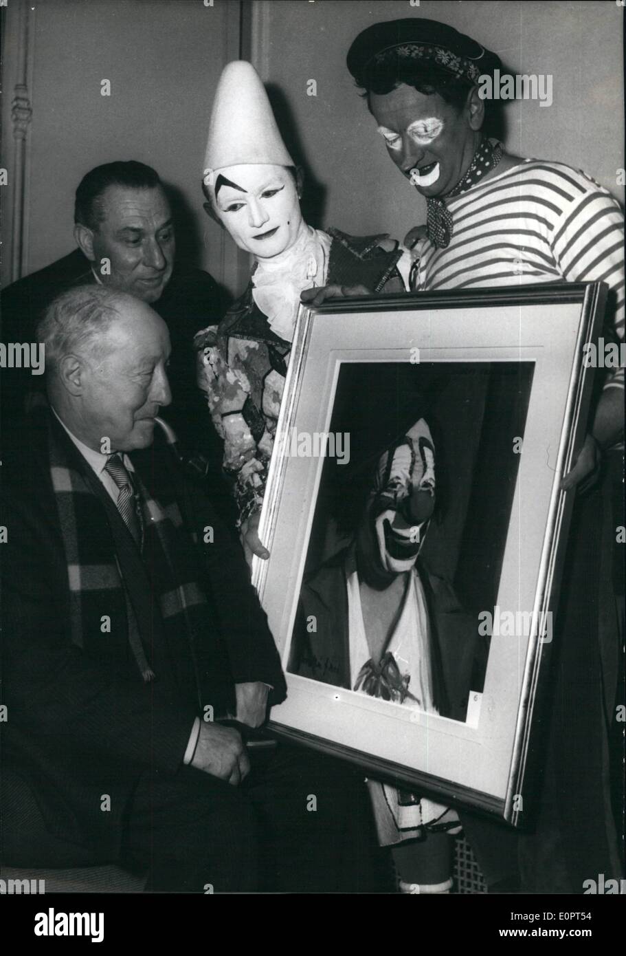 Feb. 02, 1957 - Albert Fratellini admires self (in Portrait): An ...