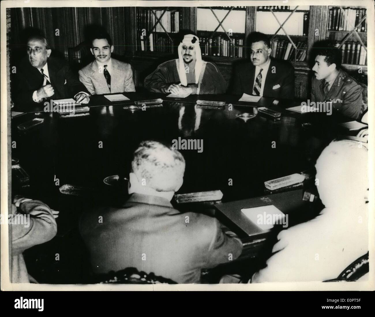 Opening arab big four hi-res stock photography and images - Alamy