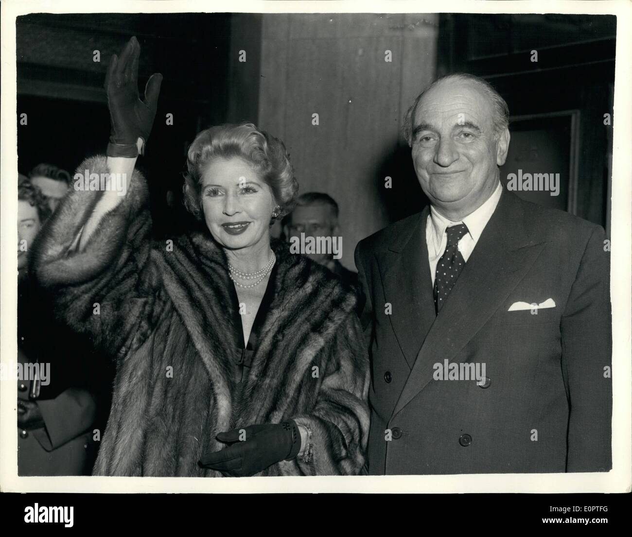 Dec. 12, 1956 - Sir Bernard and lady Docker Attend B.S.A. meeting.: Sir ...