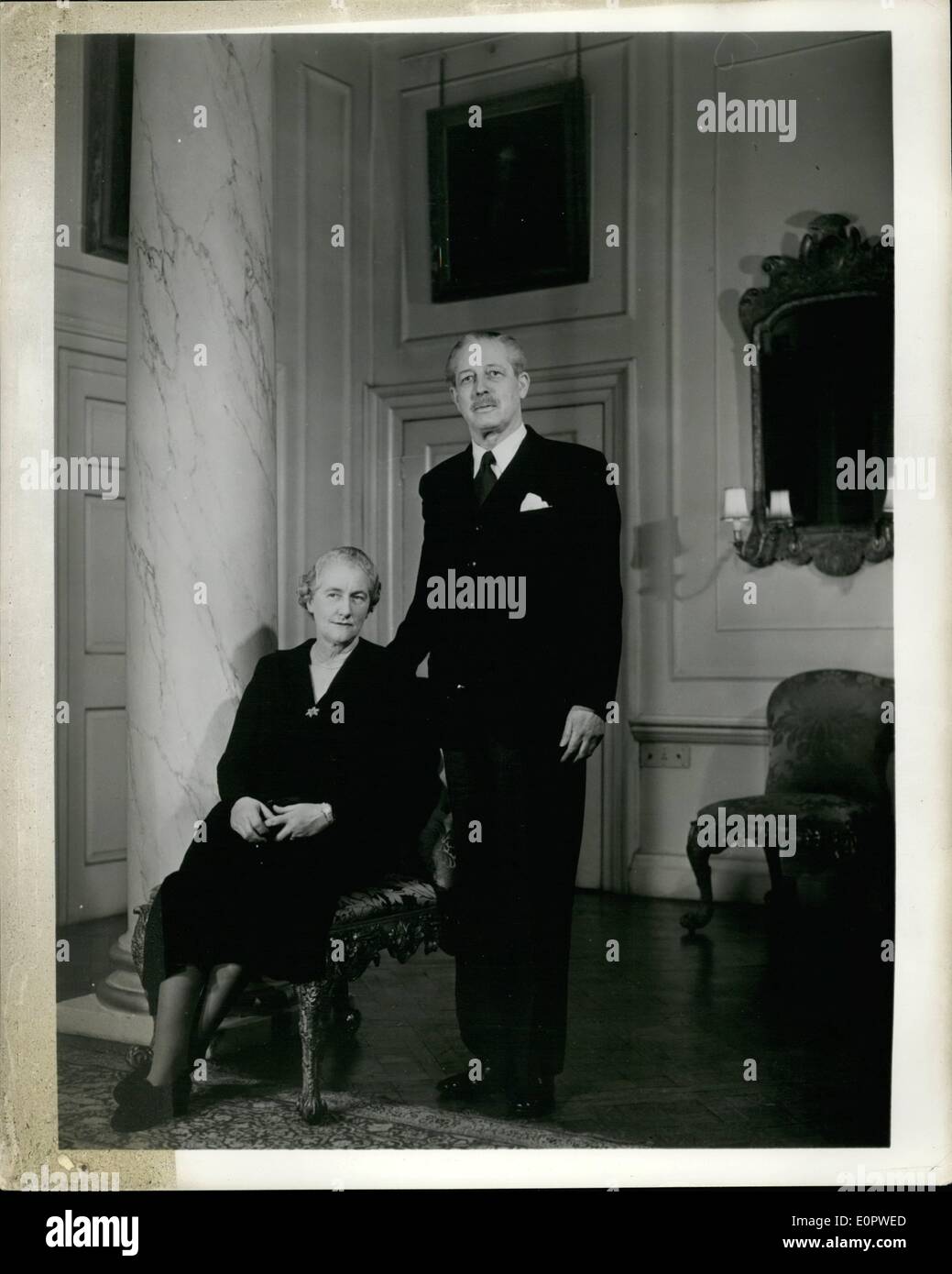 Lady dorothy macmillan hi-res stock photography and images - Alamy