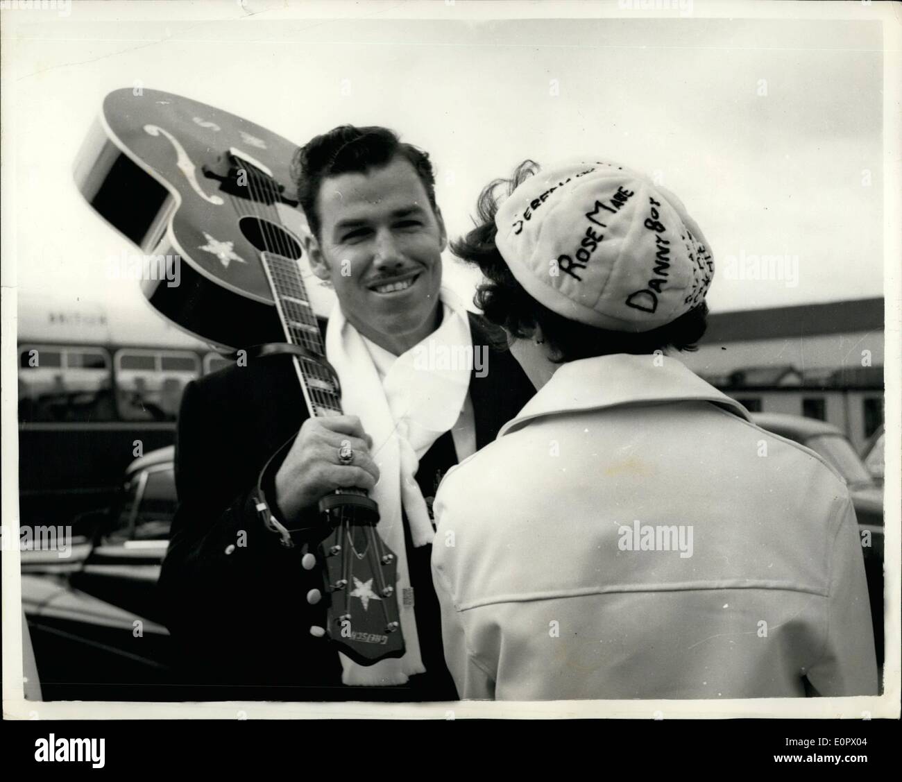 Slim whitman hi-res stock photography and images - Alamy