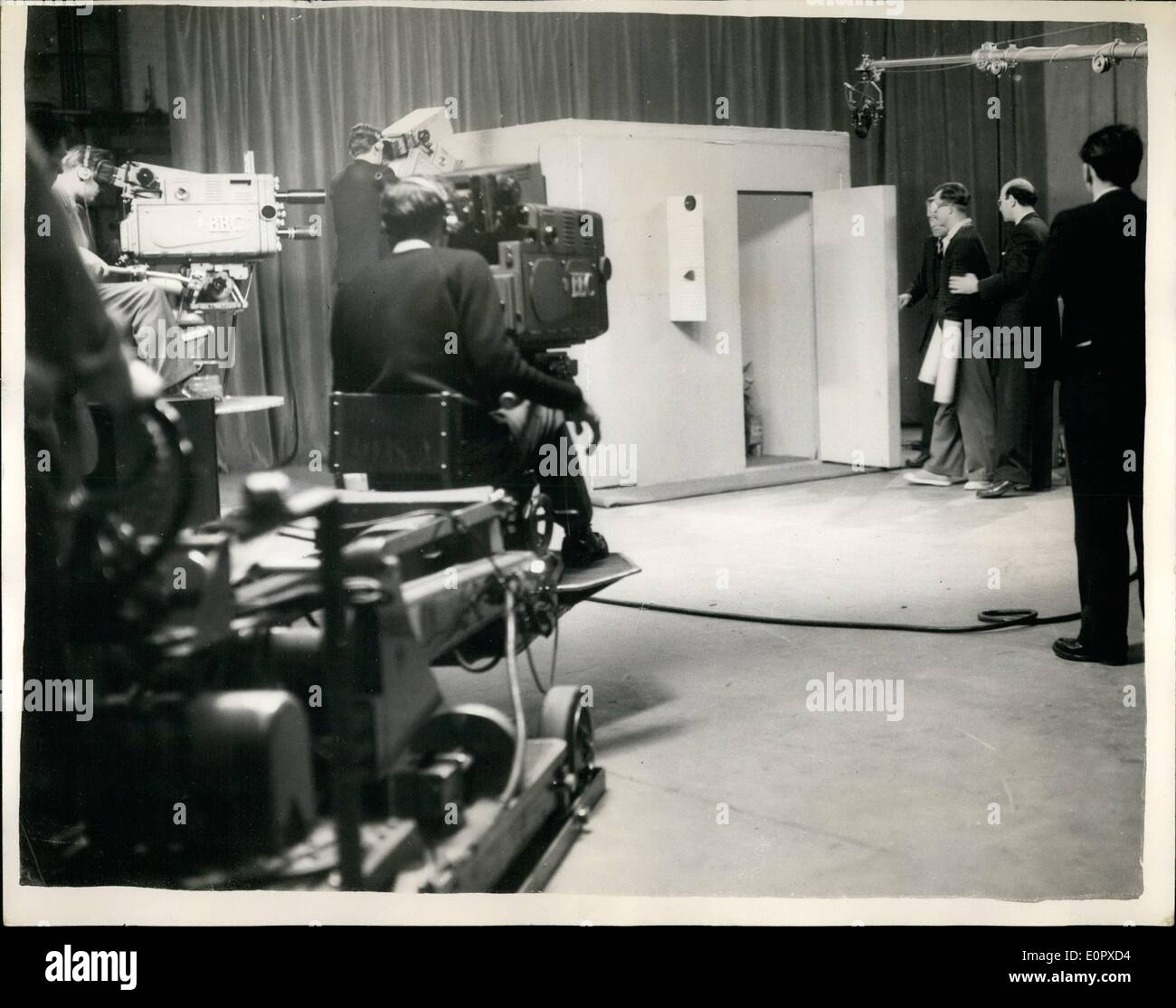 Apr. 04, 1957 - London Psychologist will undergo Brainwashing ...