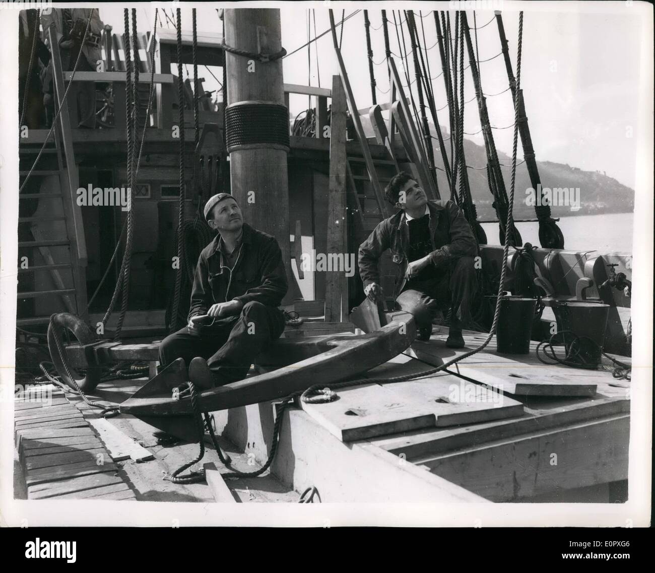 Pilgrim mayflower hi-res stock photography and images - Alamy