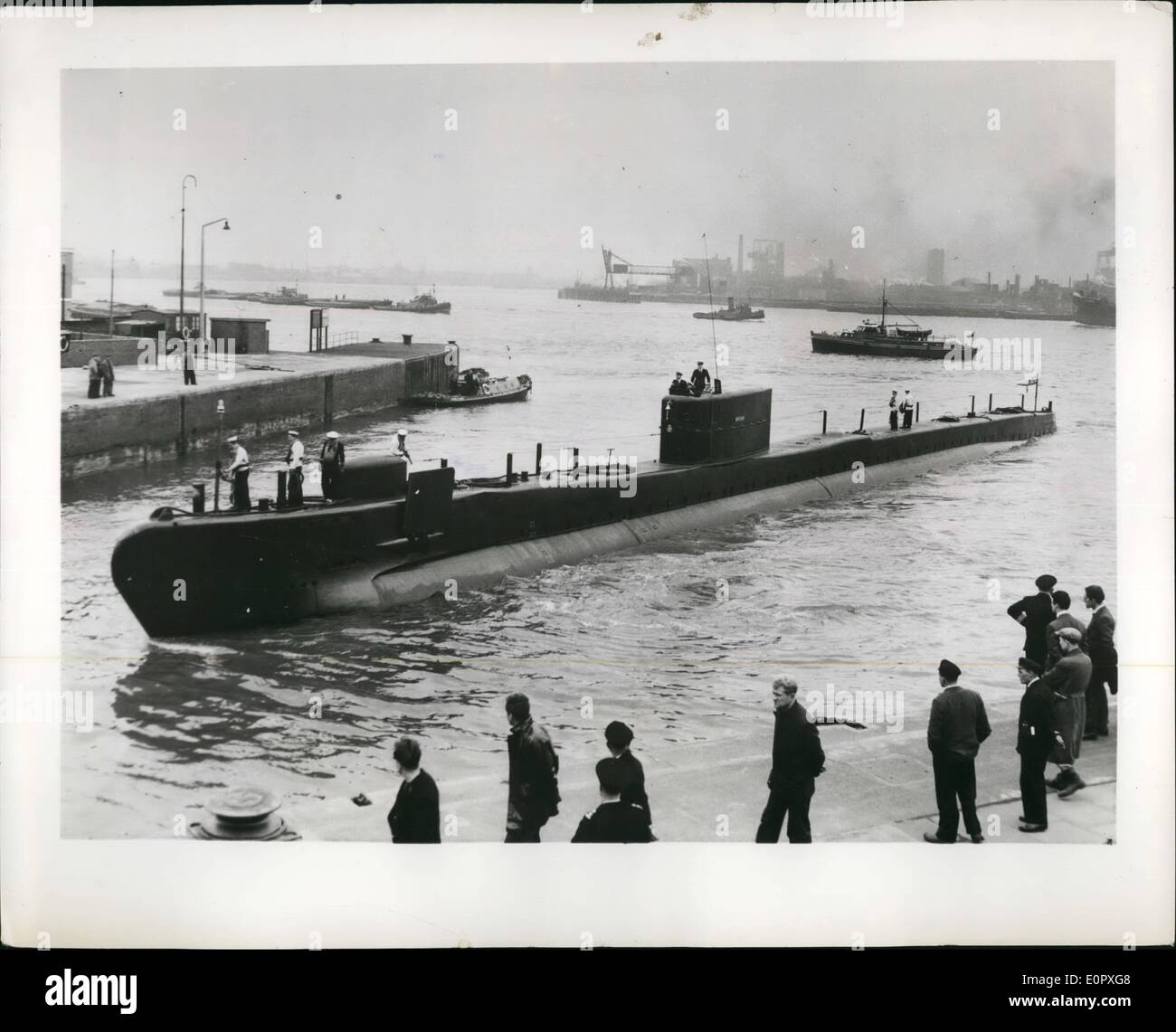 New sub just target hi-res stock photography and images - Alamy