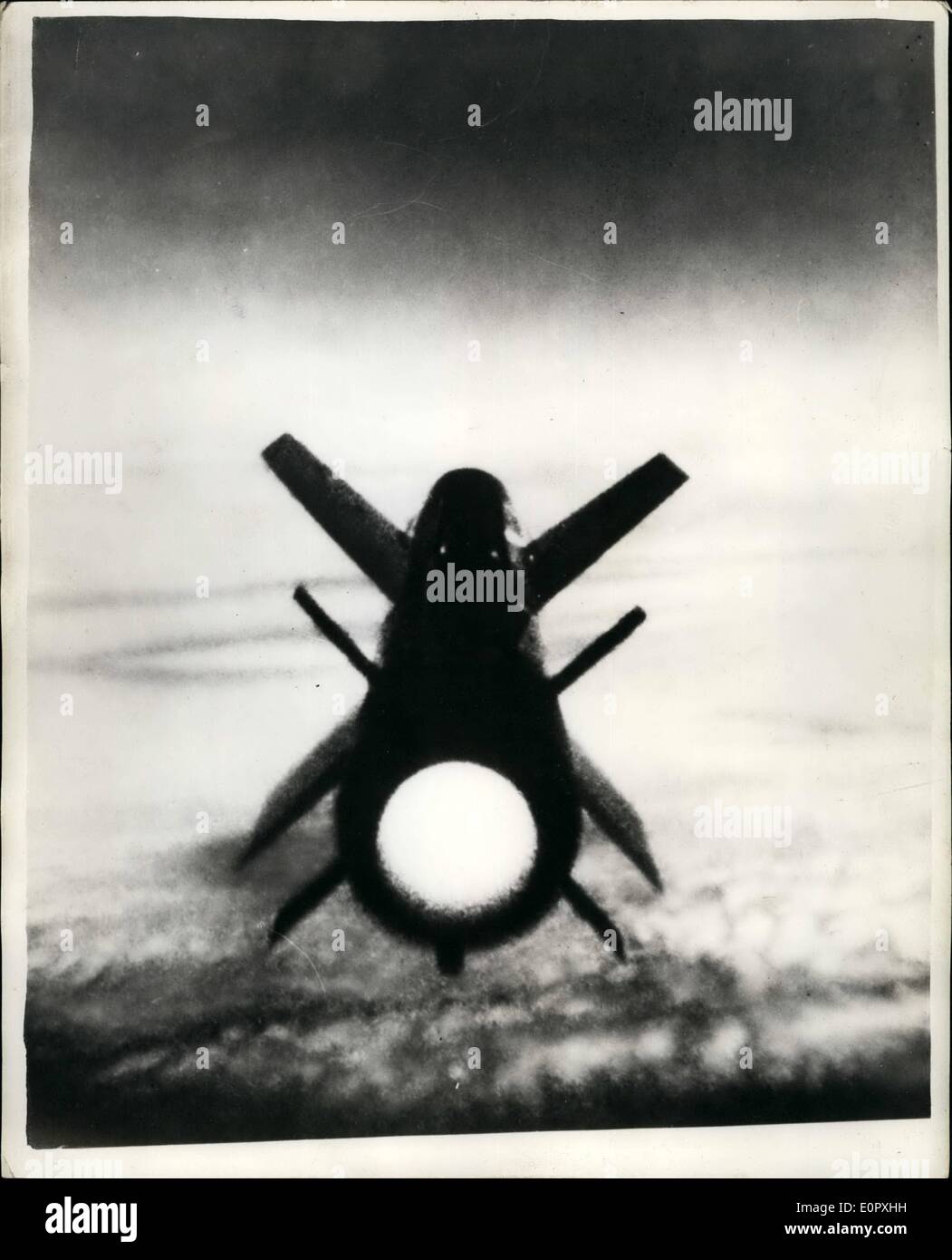 Firestreak missile hi-res stock photography and images - Alamy