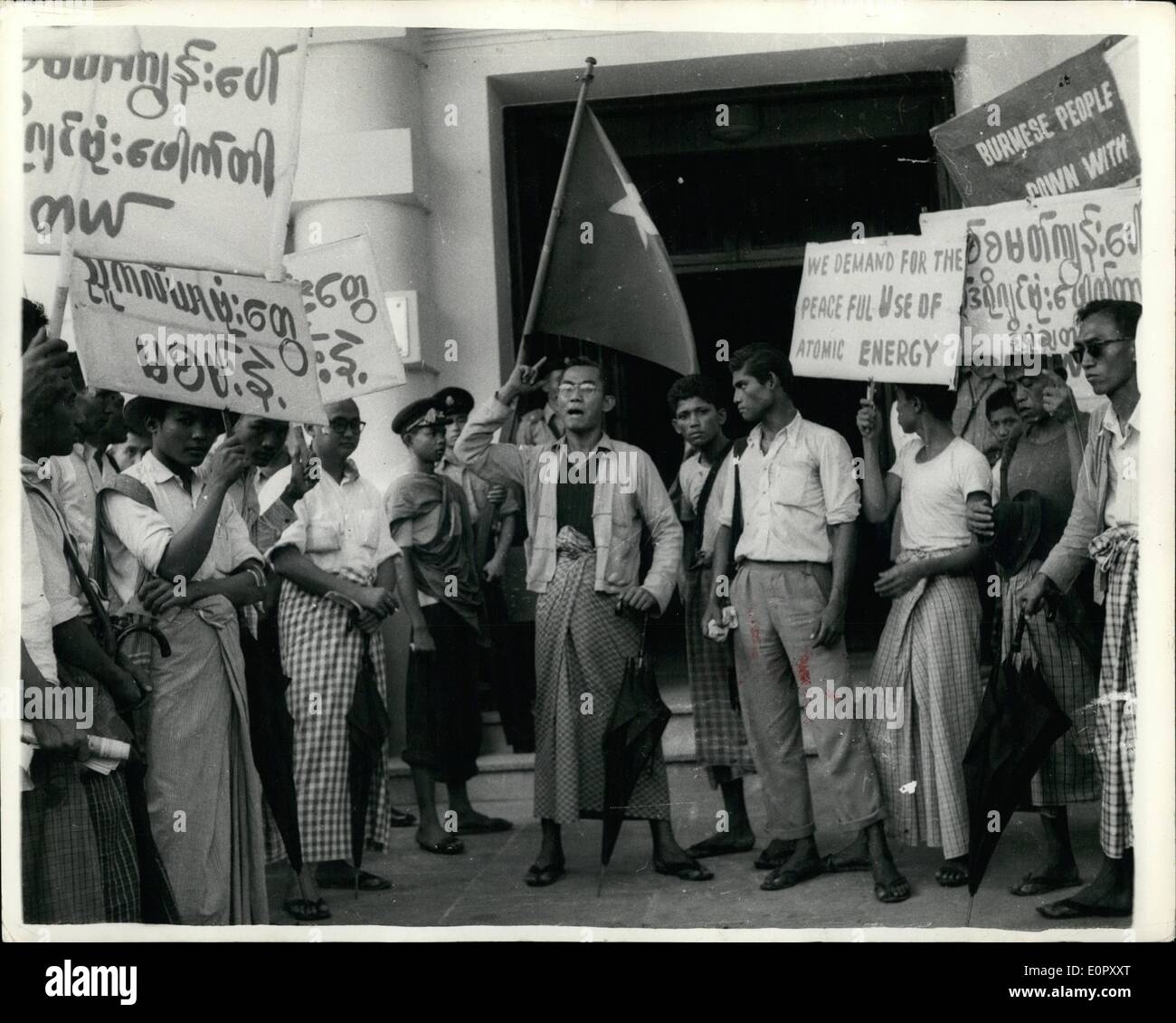 Rangoon demonstration hi-res stock photography and images - Alamy