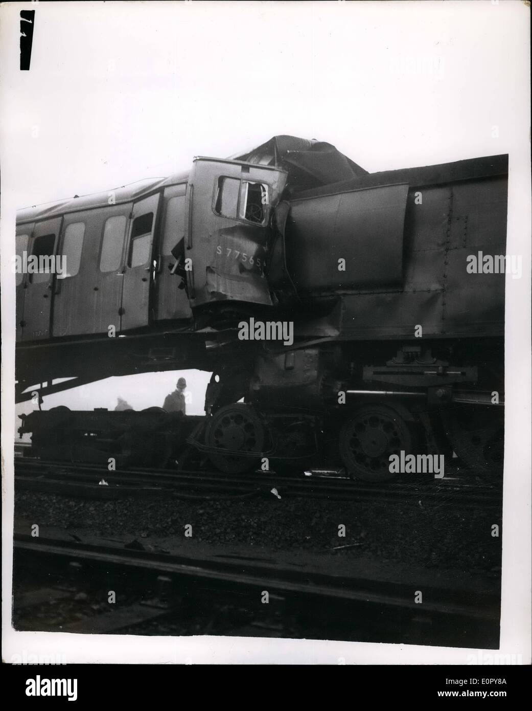 May 05, 1957 - 61 die and 200 injured in Lewisham Rail Disaster: Photo ...