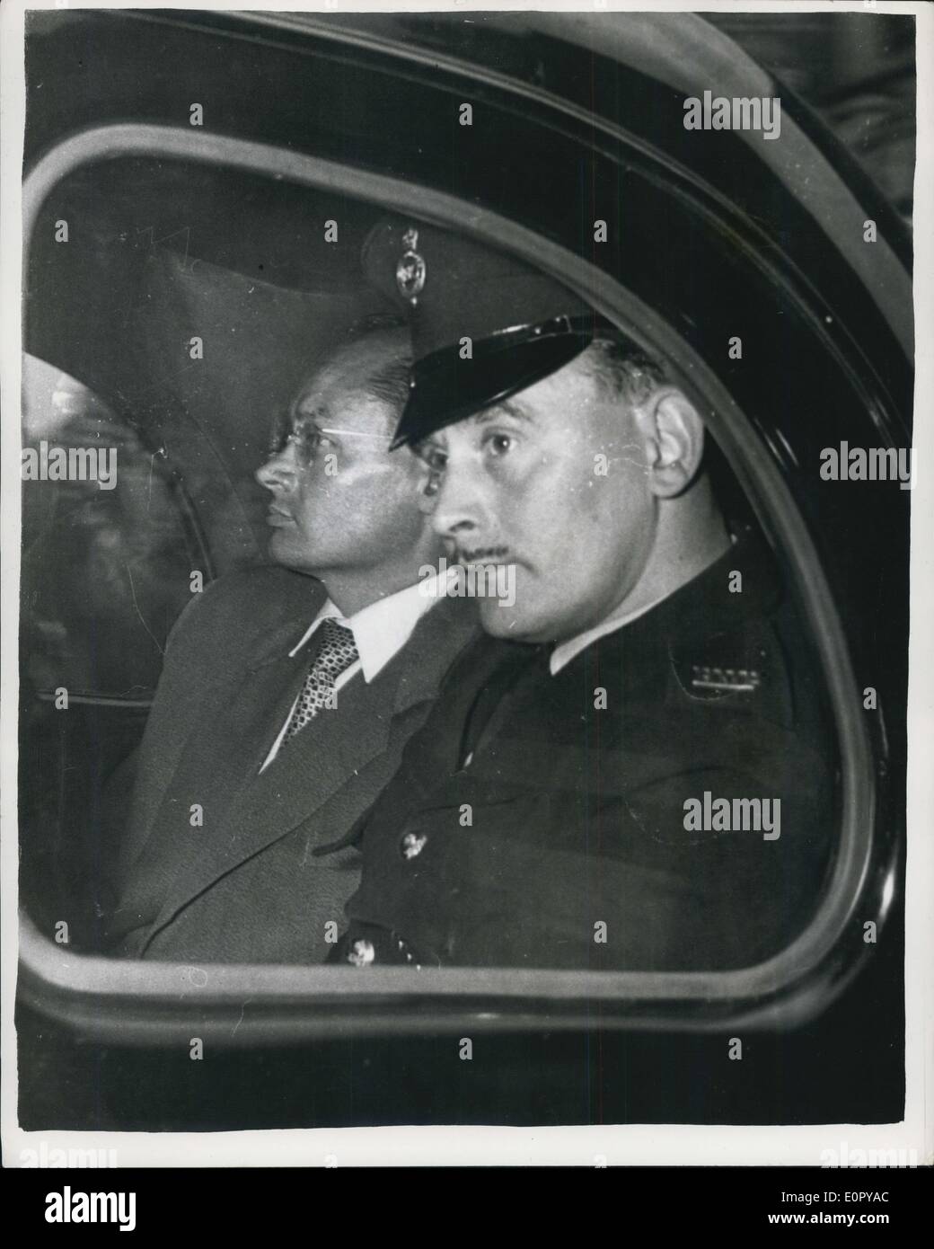 Jun. 26, 1957 - Jail Breaker hinds returns to Pentonville..: Alfred ...