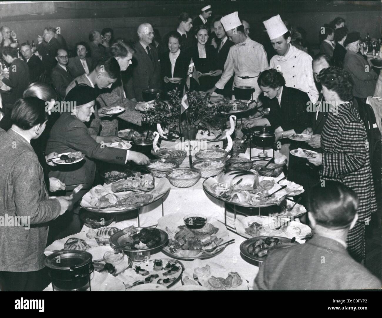 Ceased operation hi-res stock photography and images - Alamy