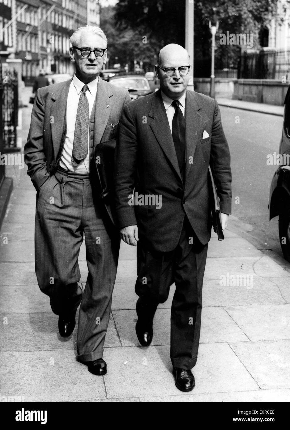 London 1957 Black and White Stock Photos & Images - Alamy