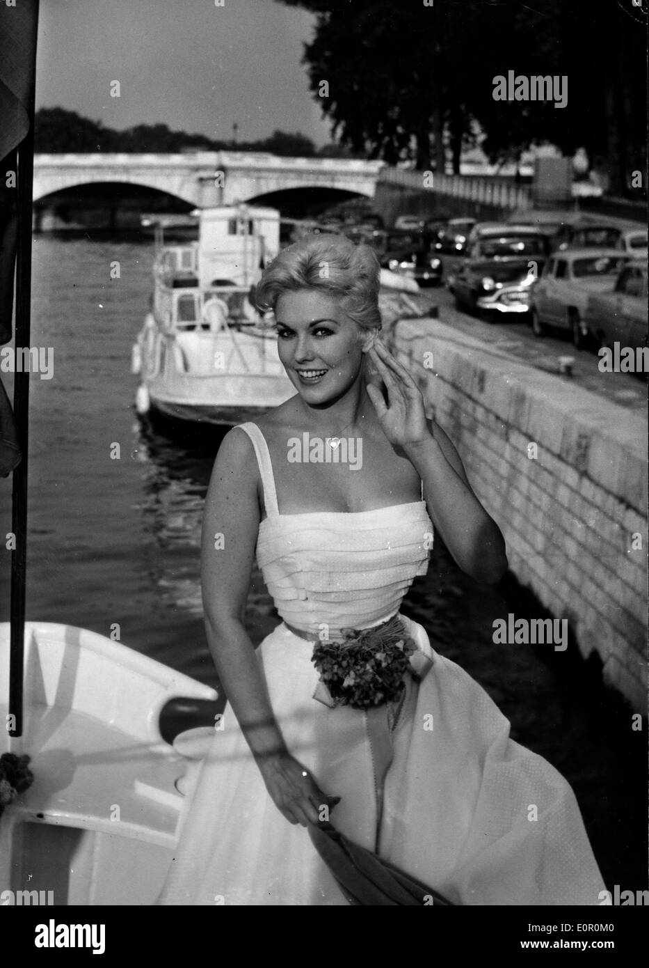 Kim novak hi-res stock photography and images - Alamy