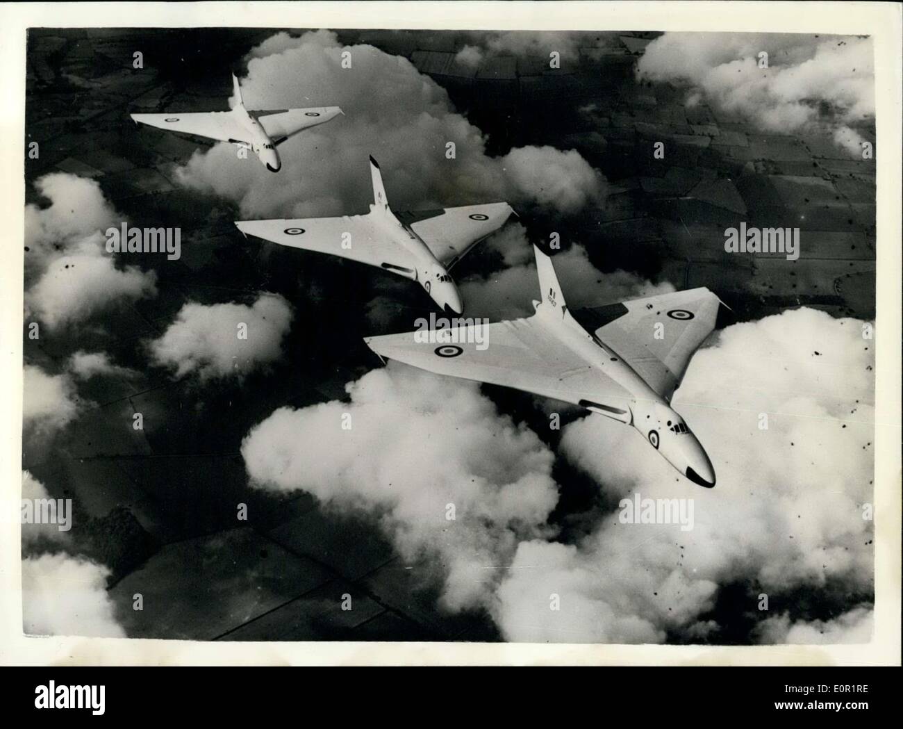 Vulcan bomber hi-res stock photography and images - Alamy