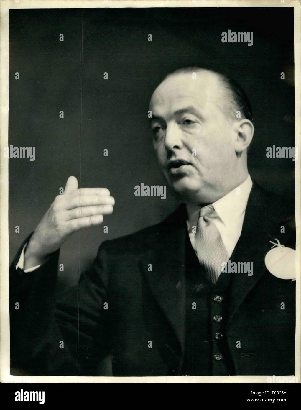 Oct. 10, 1957 - .OPENIFG OF CONSERVATIVE PARTY CONFERENCE. KEYSTONE ...