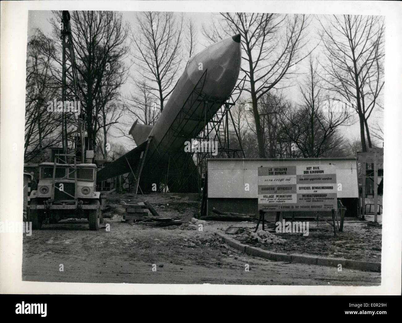 Dec. 12, 1957 - Preparing For The 1958 Brussels International ...