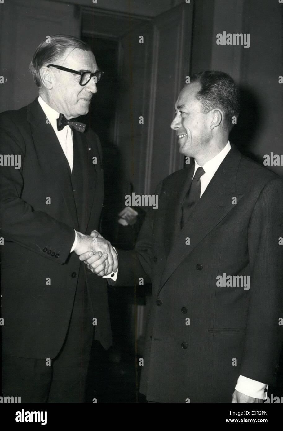 Albert camus hi-res stock photography and images - Alamy